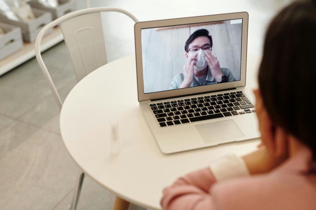 Flu Season at Work: How to Protect Yourself and Colleagues - MY DR'S NOTE