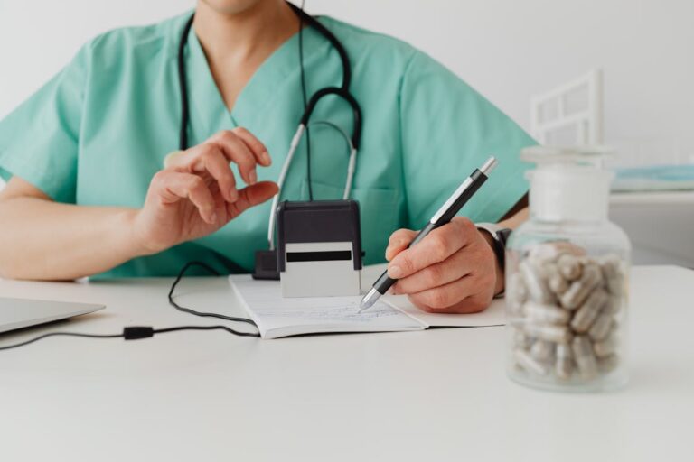 Debunking FMLA Myths: What You Need to Know - MY DR'S NOTE